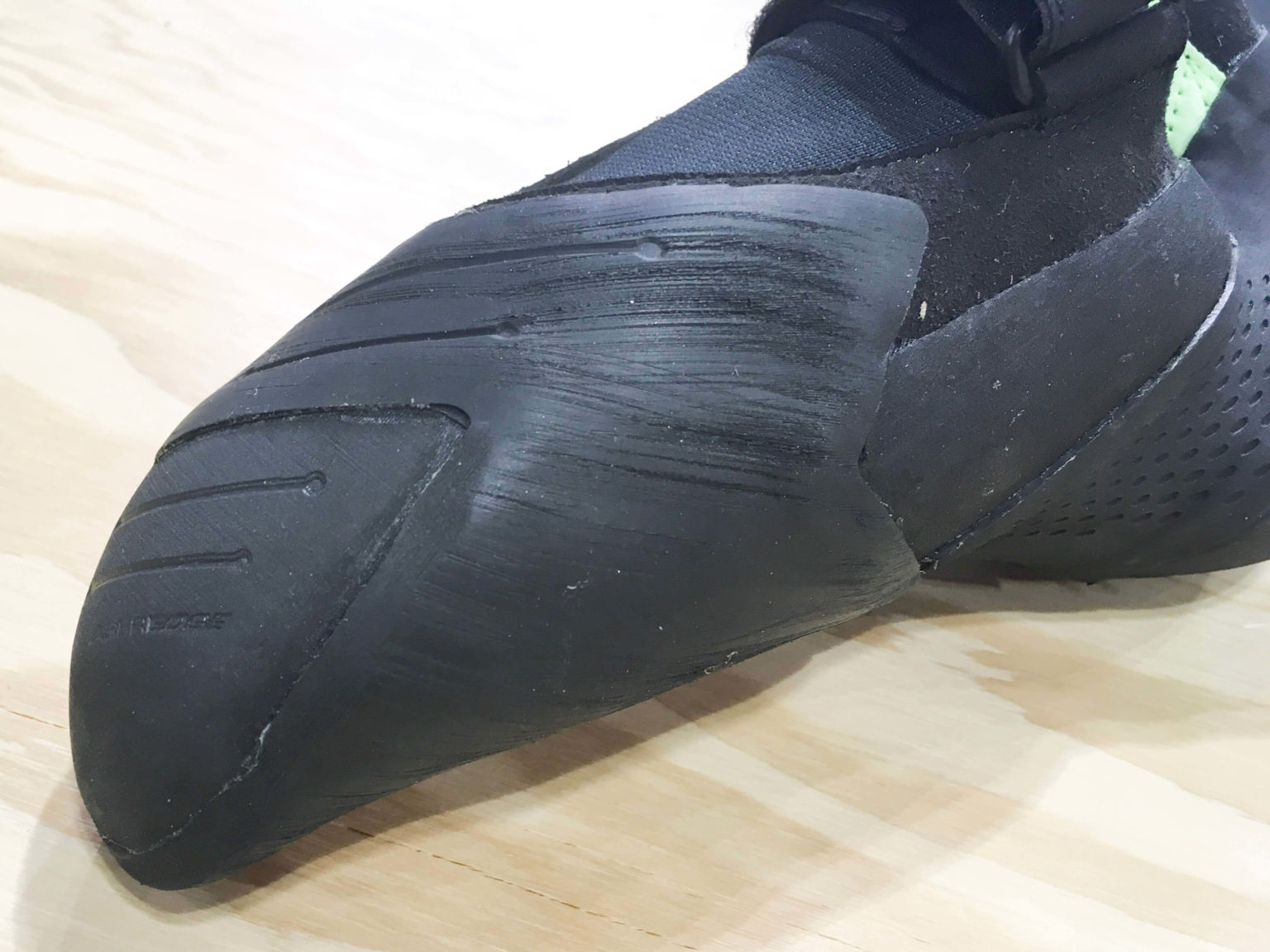 Hiangle Pro（ハイアングルプロ）が高性能でジムでも外岩でも使えそう【アディダスファイブテン2020年新作モデル】 | DIRTBAG ...